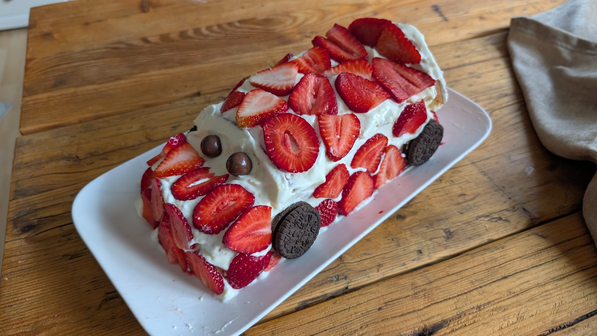 Lightning McQueen Torte – Der perfekte Cars Kuchen für kleine ...